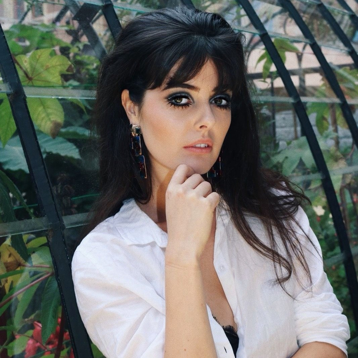 Laura Reijling image