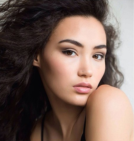 Picture of Tiffany Mizuki Hirth