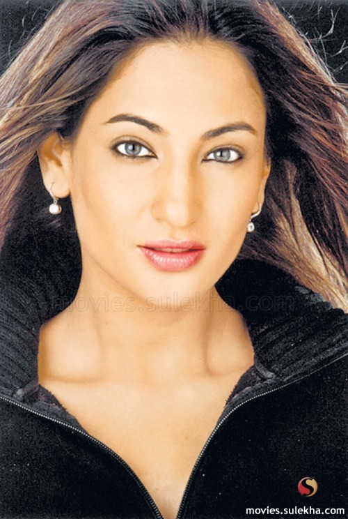 Picture of Rakhshanda Khan