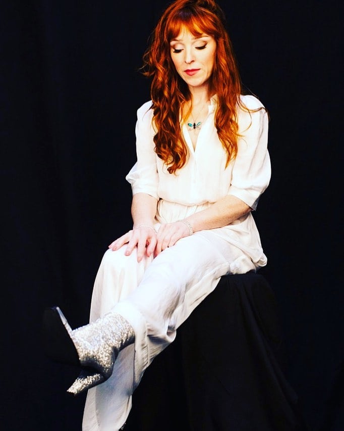 Picture of Ruth Connell