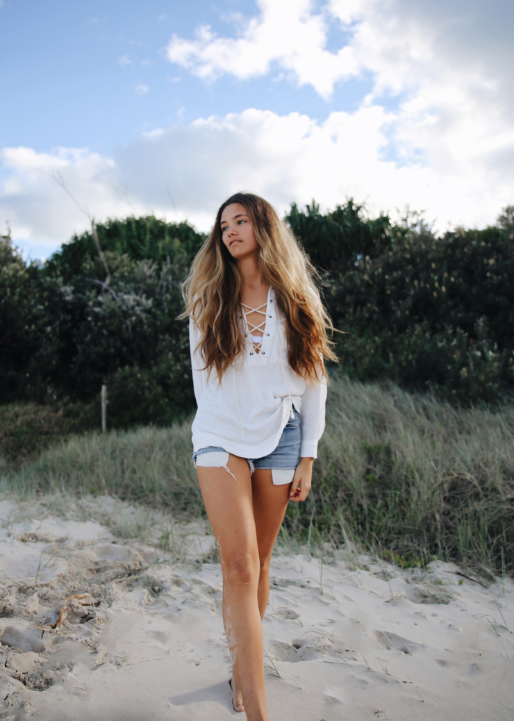 Picture of India Rose model