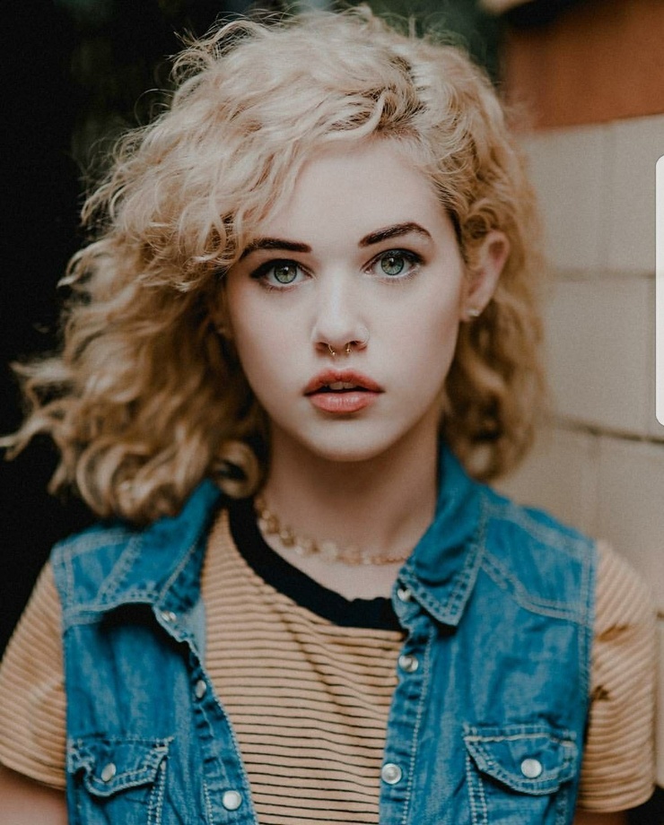 Robin Owens image