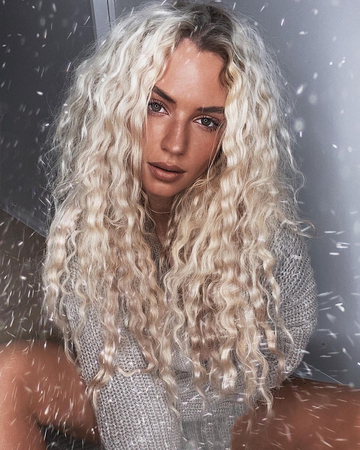 Picture of Lucie Donlan