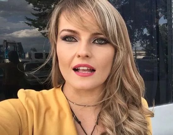 Picture of Gloria Alvarez