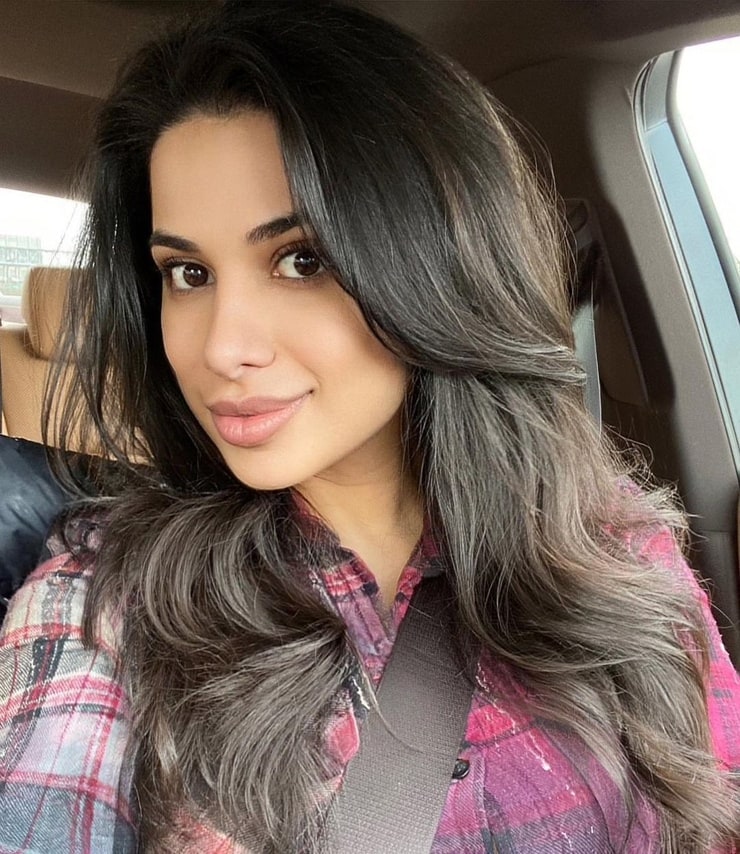 Picture of Sabina Chka