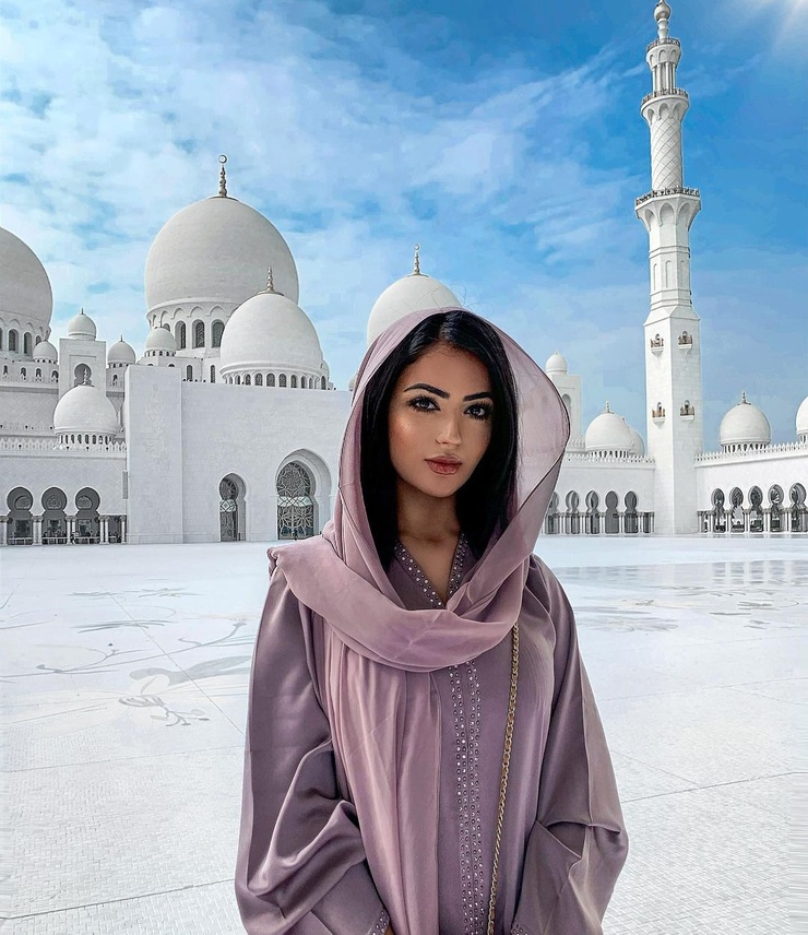 Aneeqa Farid picture