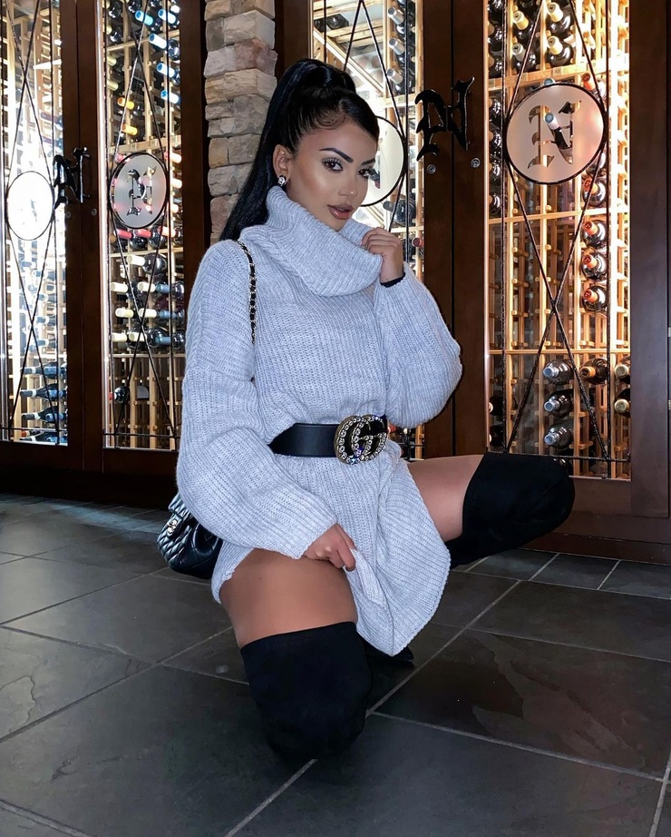 Picture of Aneeqa Farid