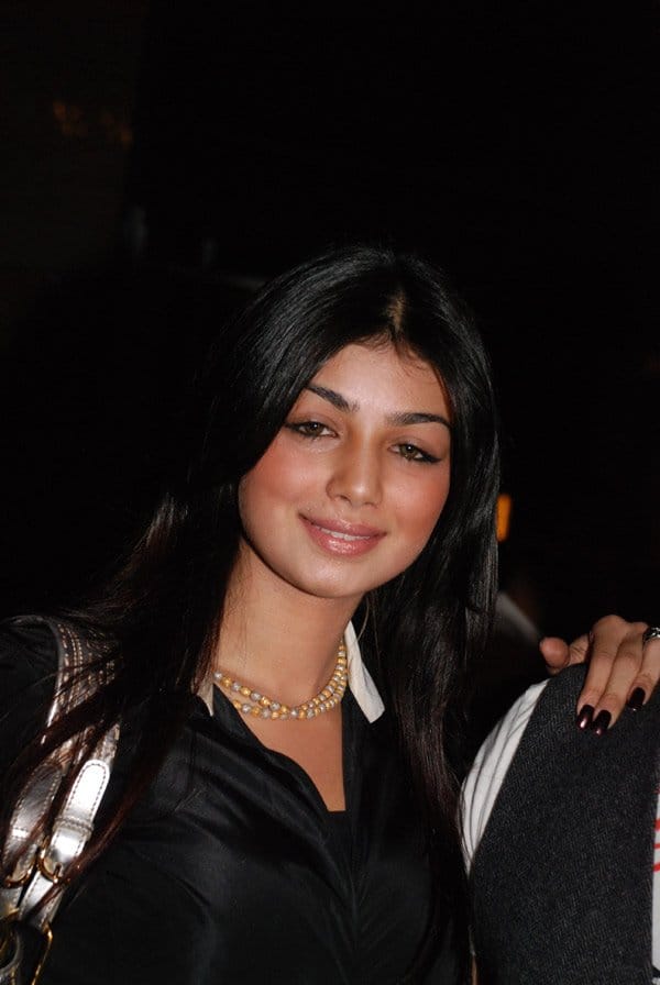 Ayesha Takia image