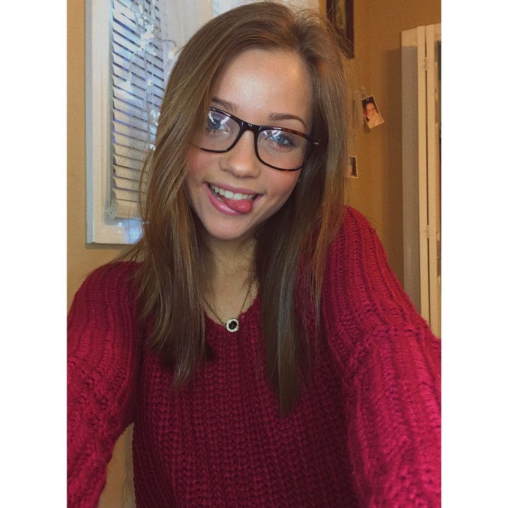 Picture of Alexis Pyatt