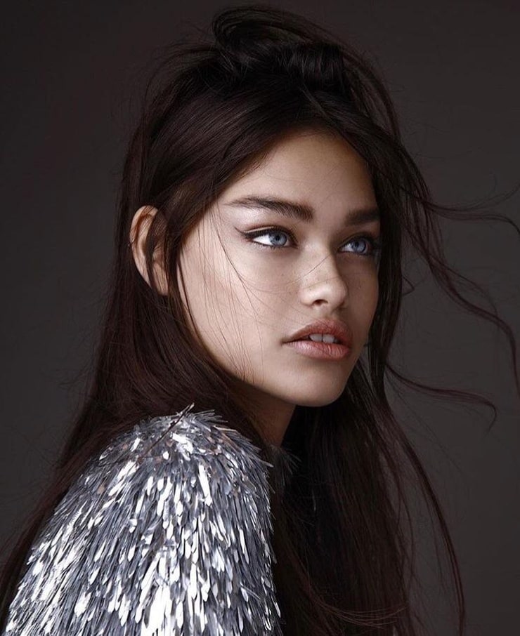 Picture of romi frenkel