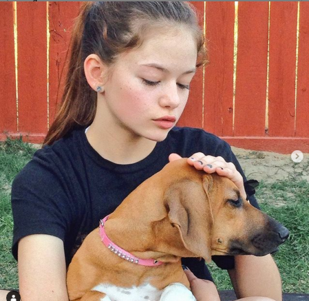 Picture of Mackenzie Foy