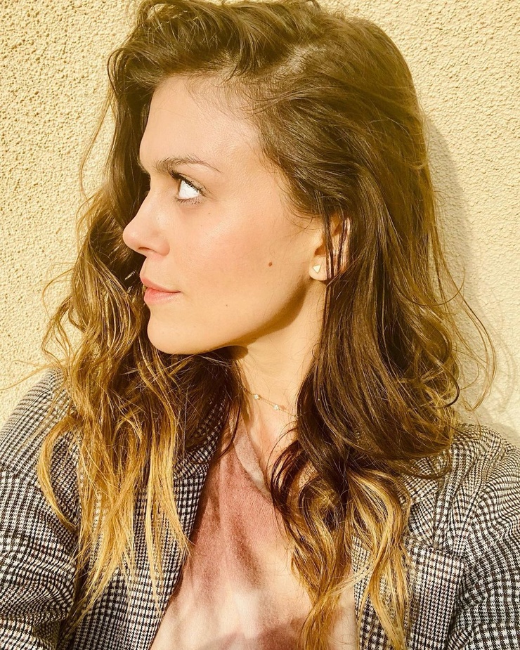 Lindsey Shaw picture