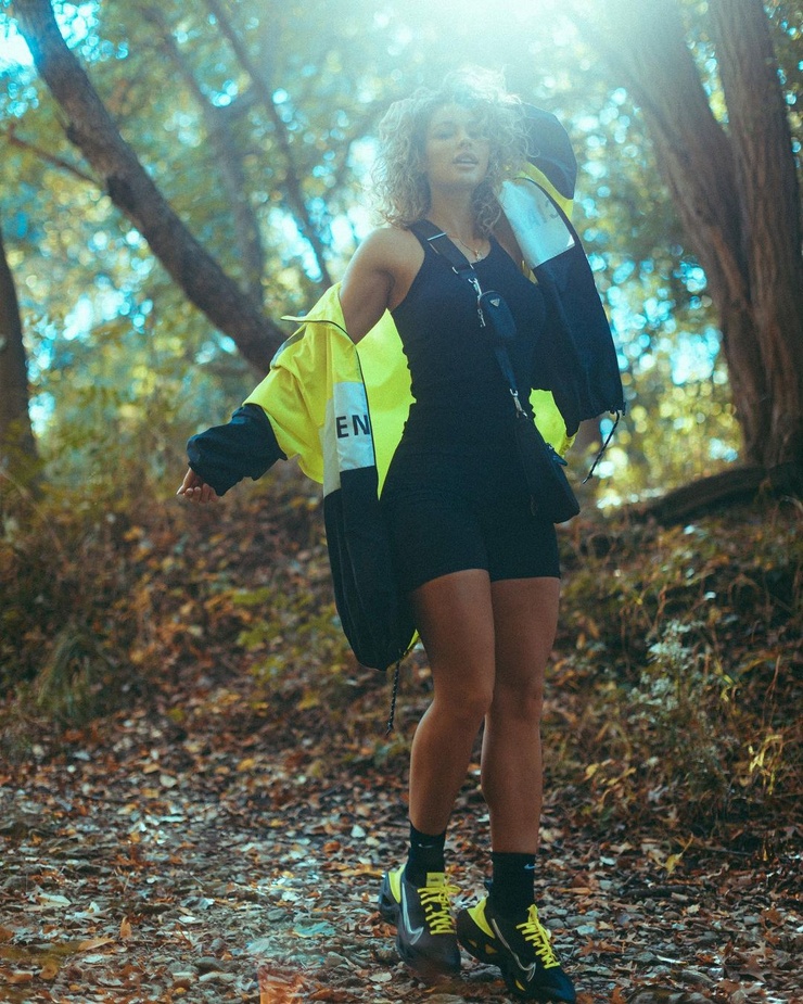 Picture of Lauren Racine Wood