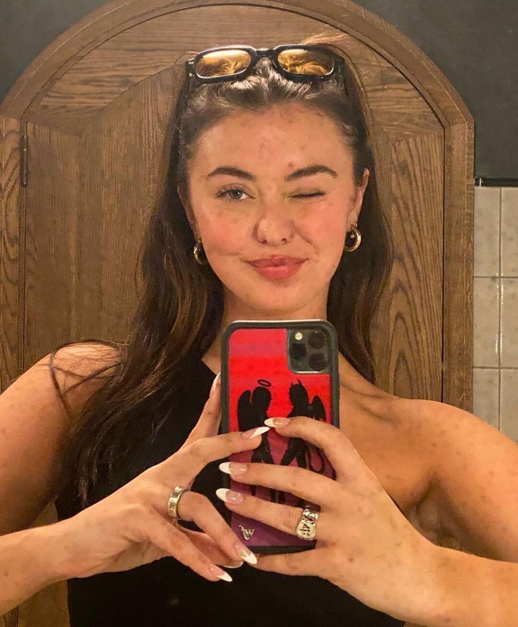 Picture Of Millie Hannah