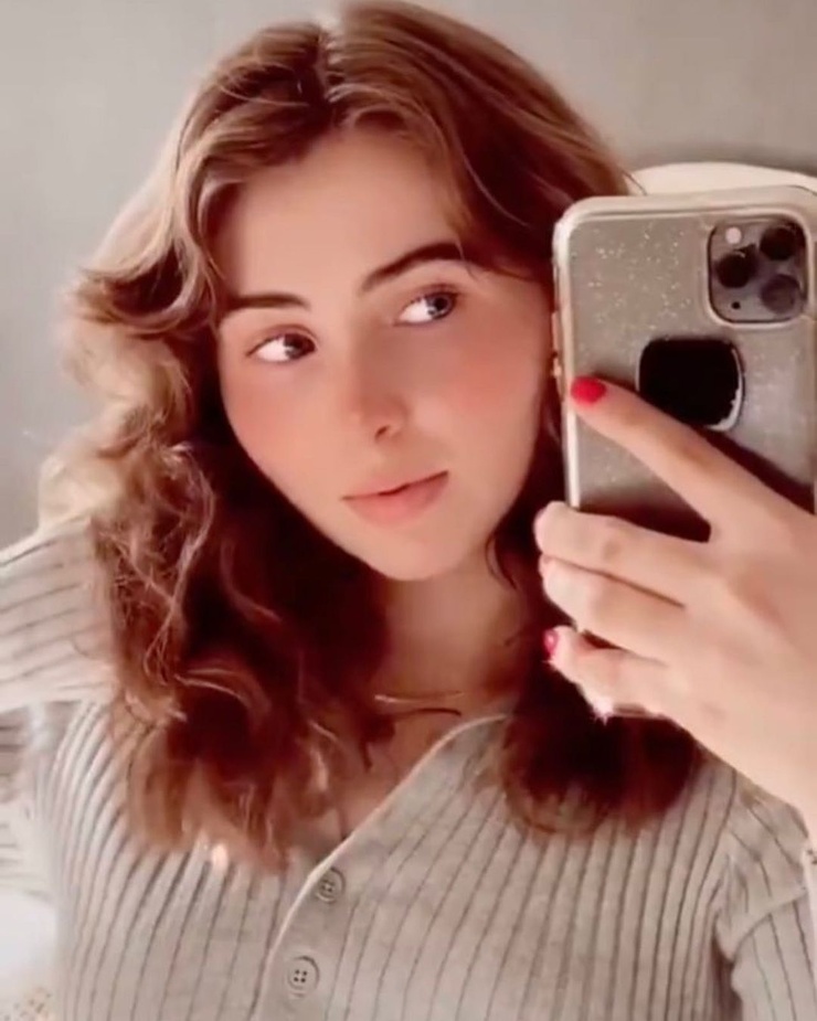 Sarah Carpenter image