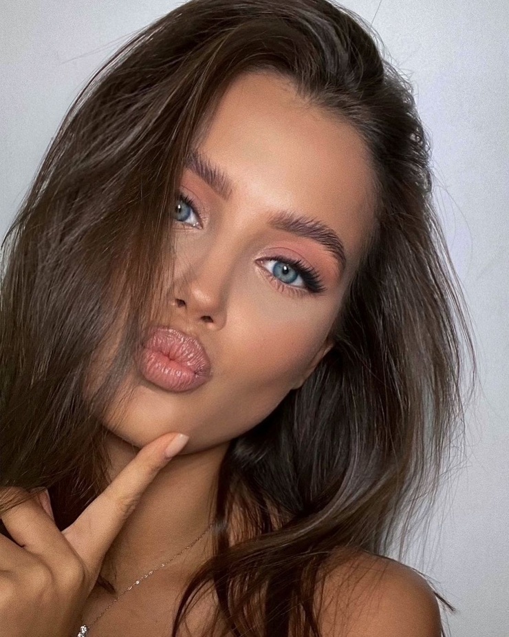 Picture of Masha Lobanova