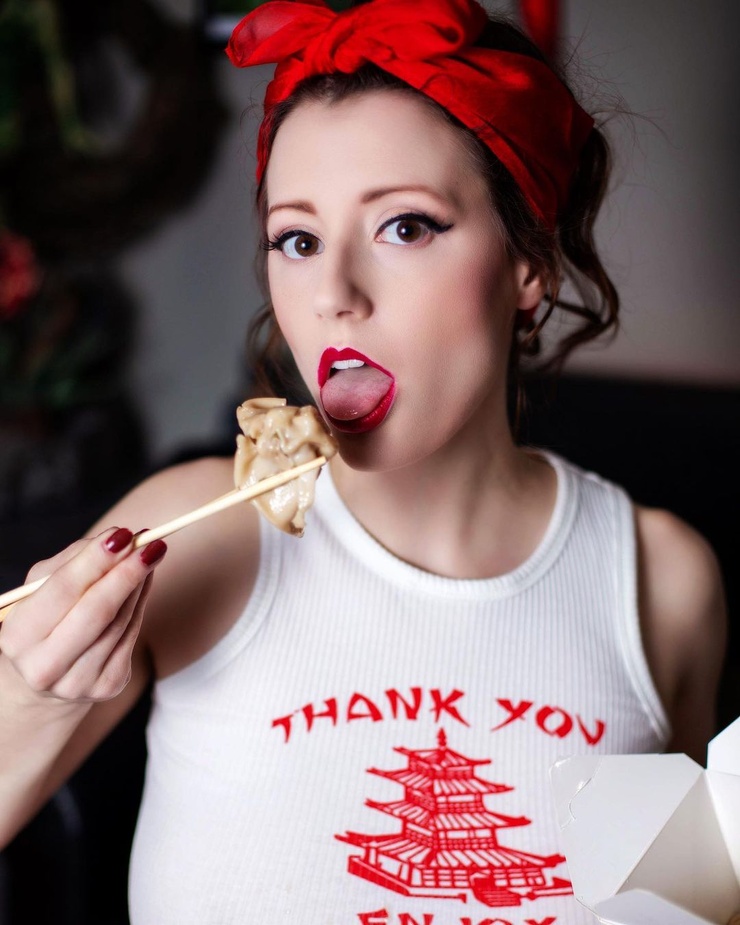 Picture of Abby Dark Star