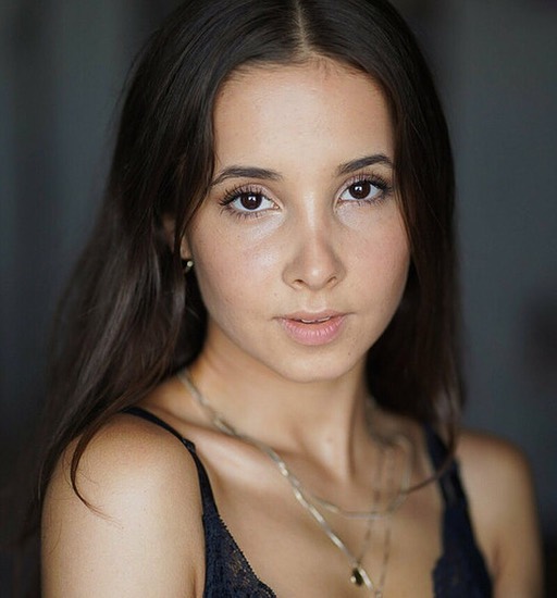 Picture of Lara Kimpel