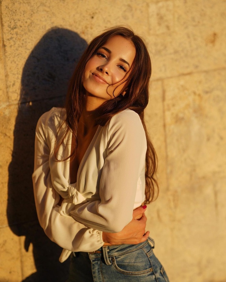 Image of Lara Kimpel