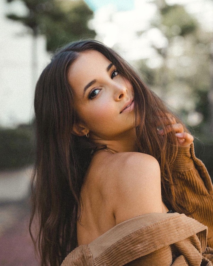 Picture of Lara Kimpel