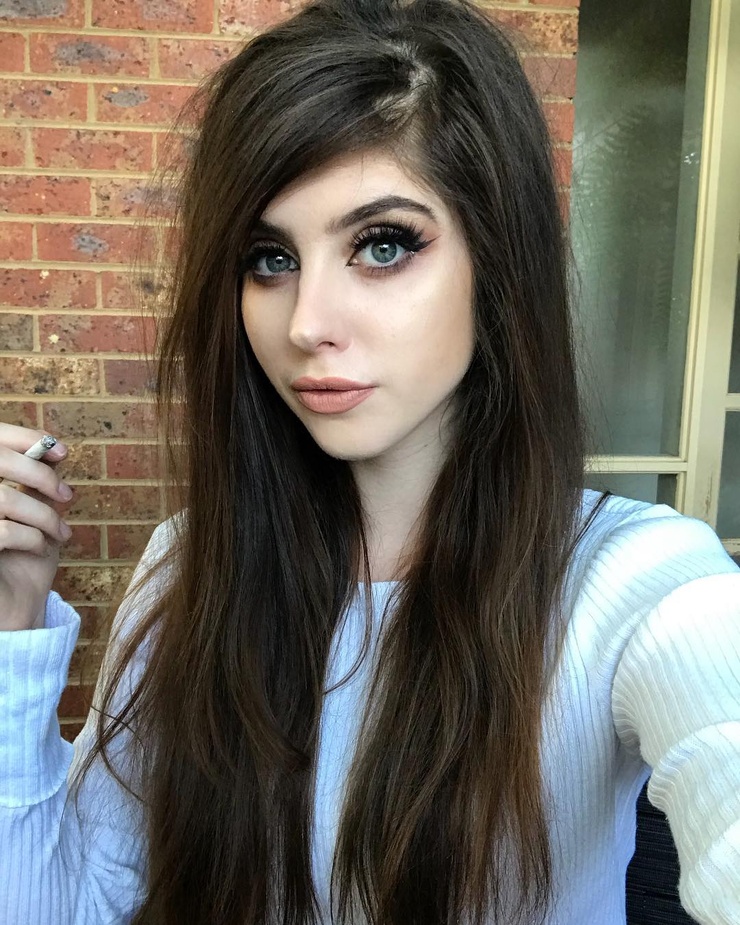 Picture of Rebecca Pead