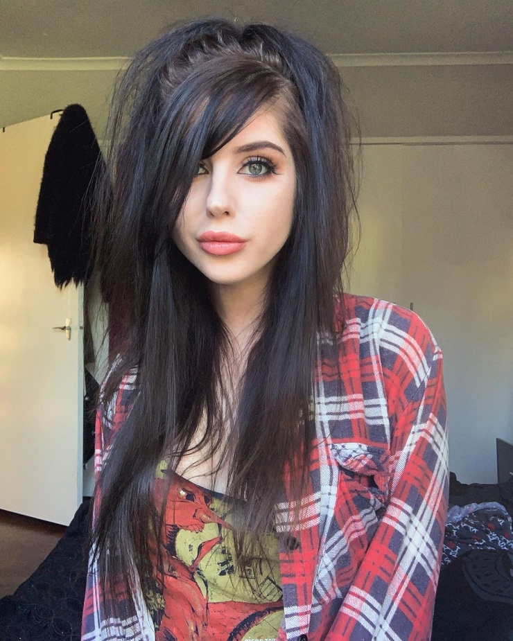 Picture of Rebecca Pead