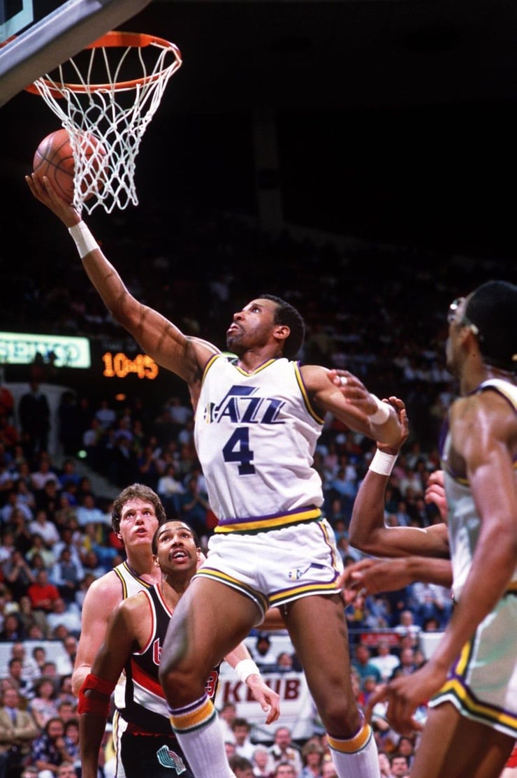 Picture of Adrian Dantley