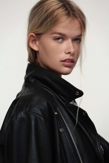 Picture of Eloiza Farias