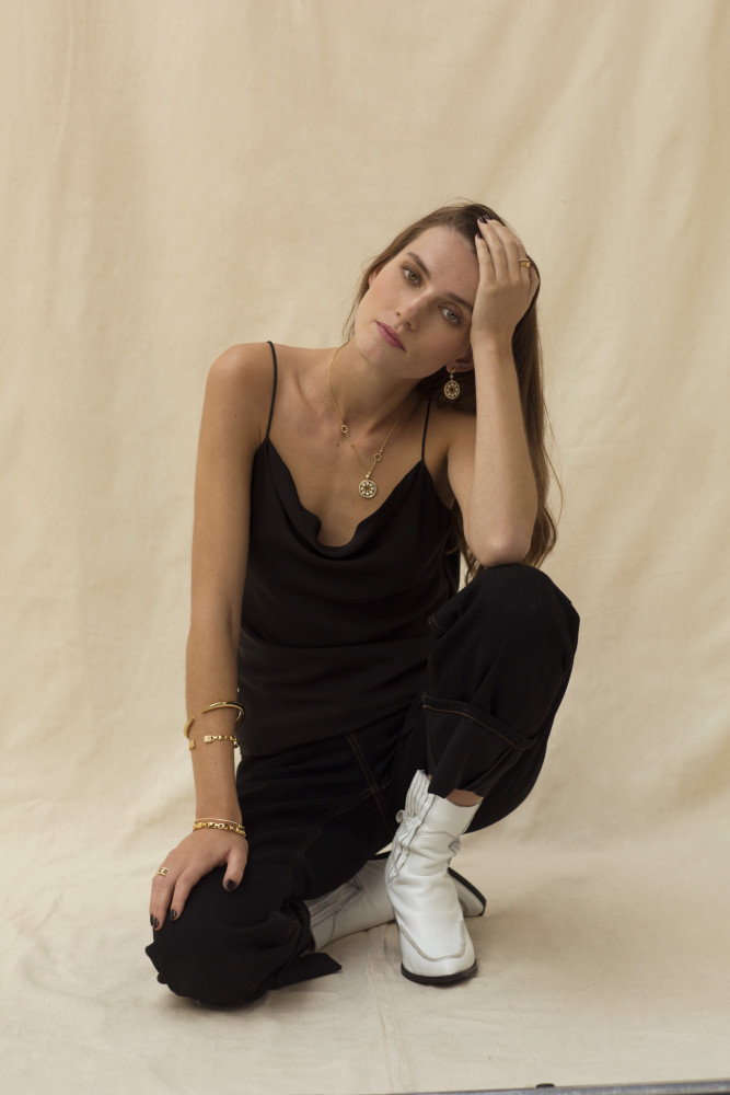 Picture of aimee foy