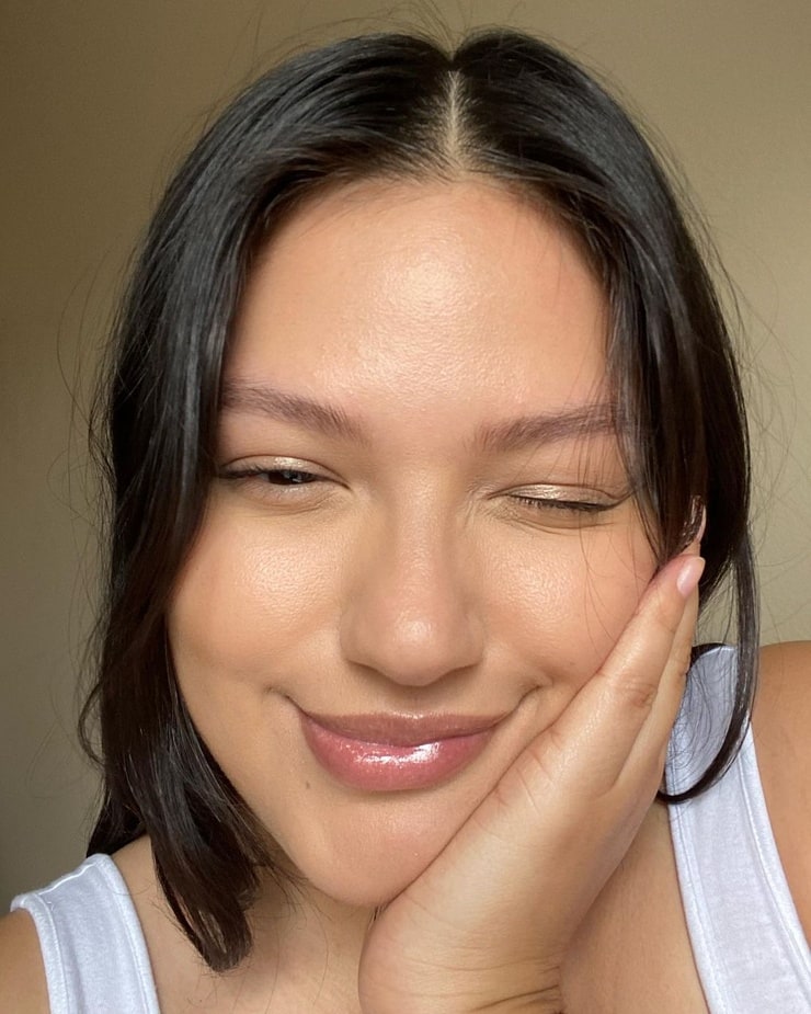 Vanessa Romo picture