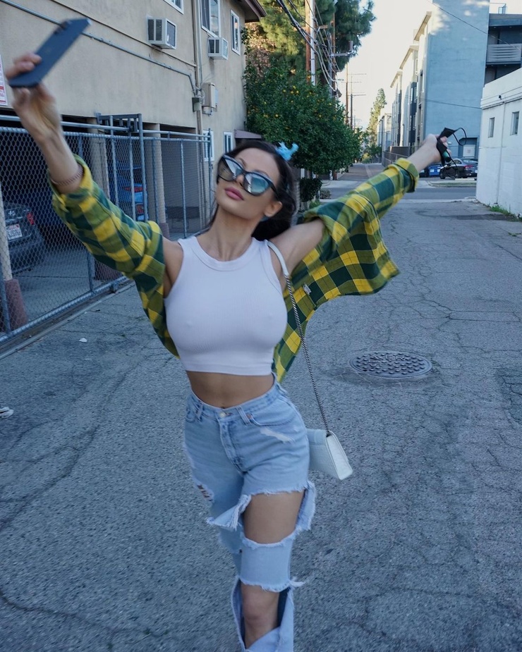 Picture of Katie Bell