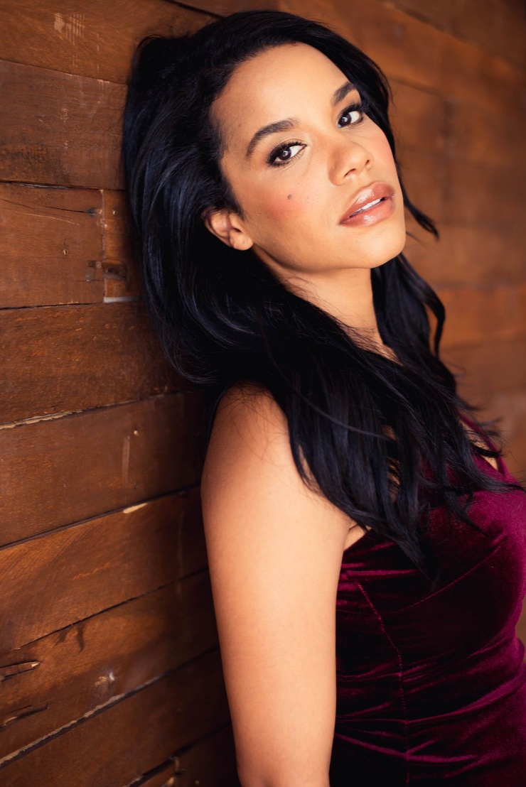 Picture of Shellie Sterling