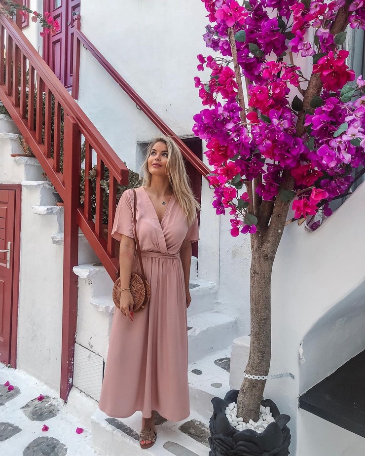 Picture of Afrona Dika