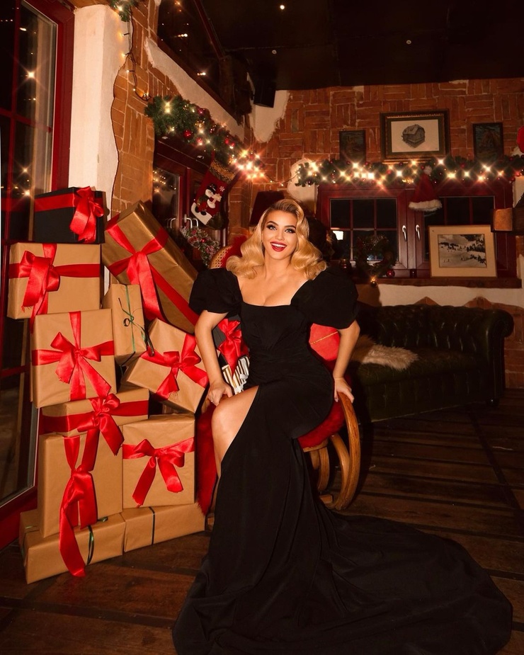 Picture of Afrona Dika