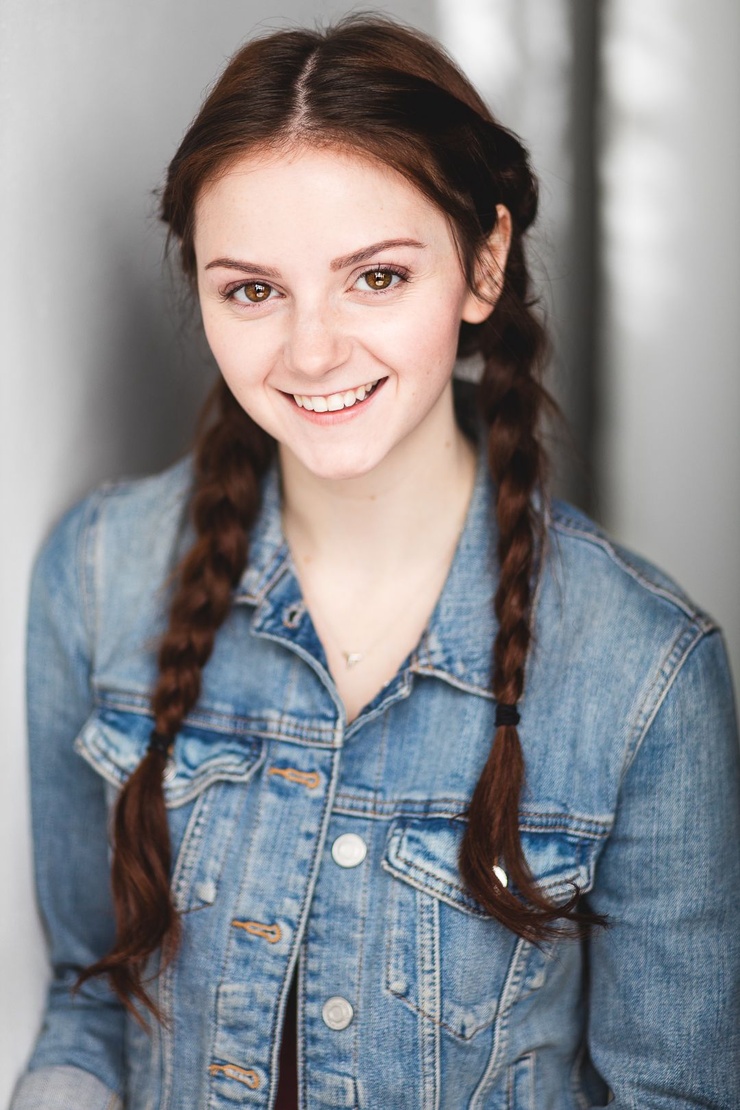 Jessica Clement picture