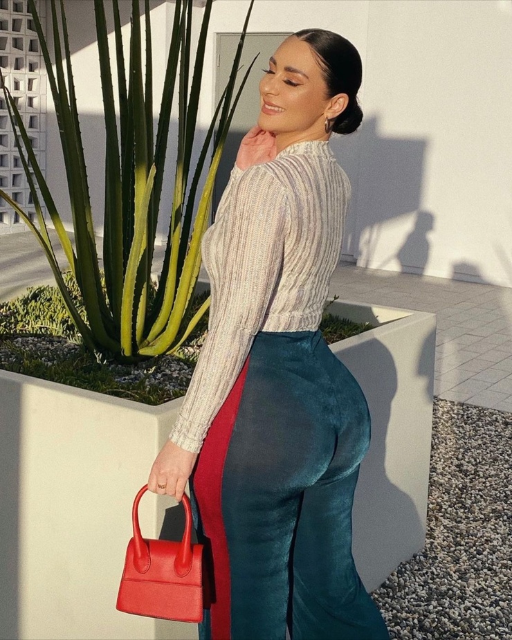 Picture of Viktoria Kay