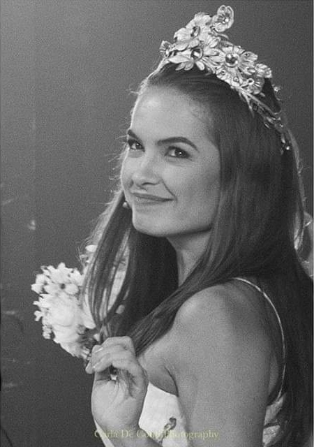 Picture of Lua Blanco