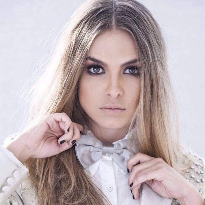 Picture of Lua Blanco