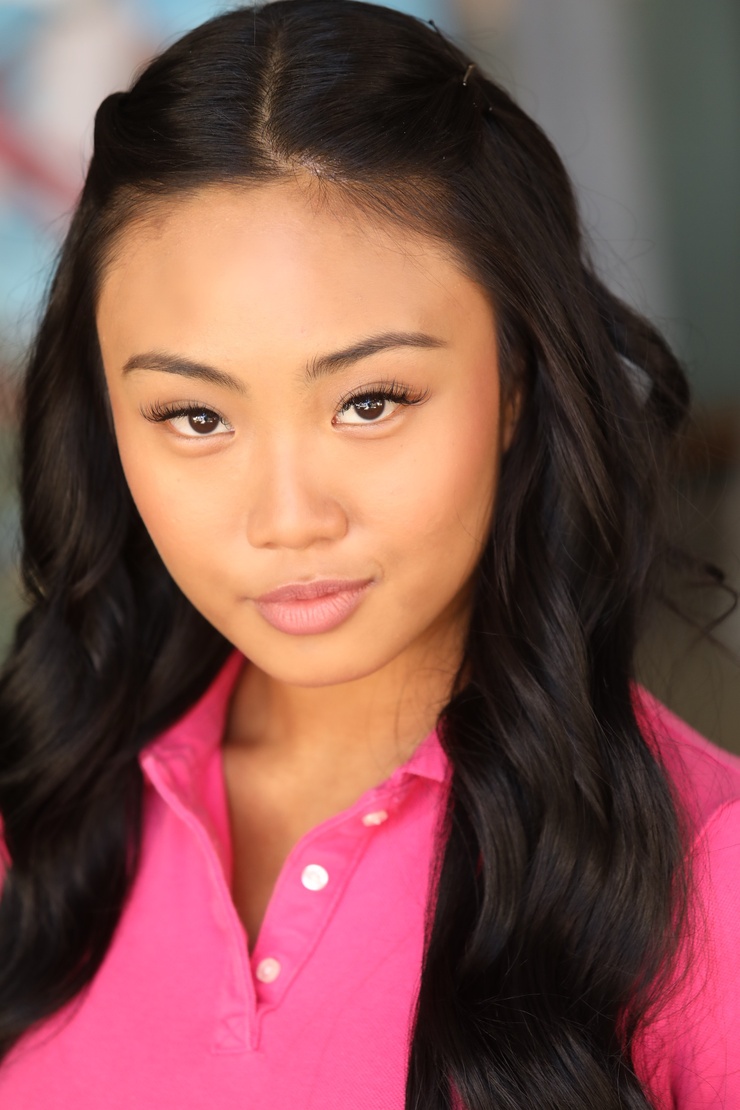 Picture of Victoria Caro