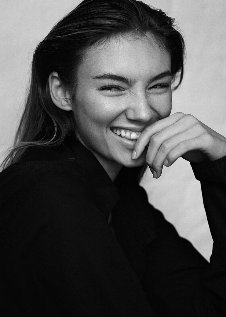 Picture of Lorena RAE