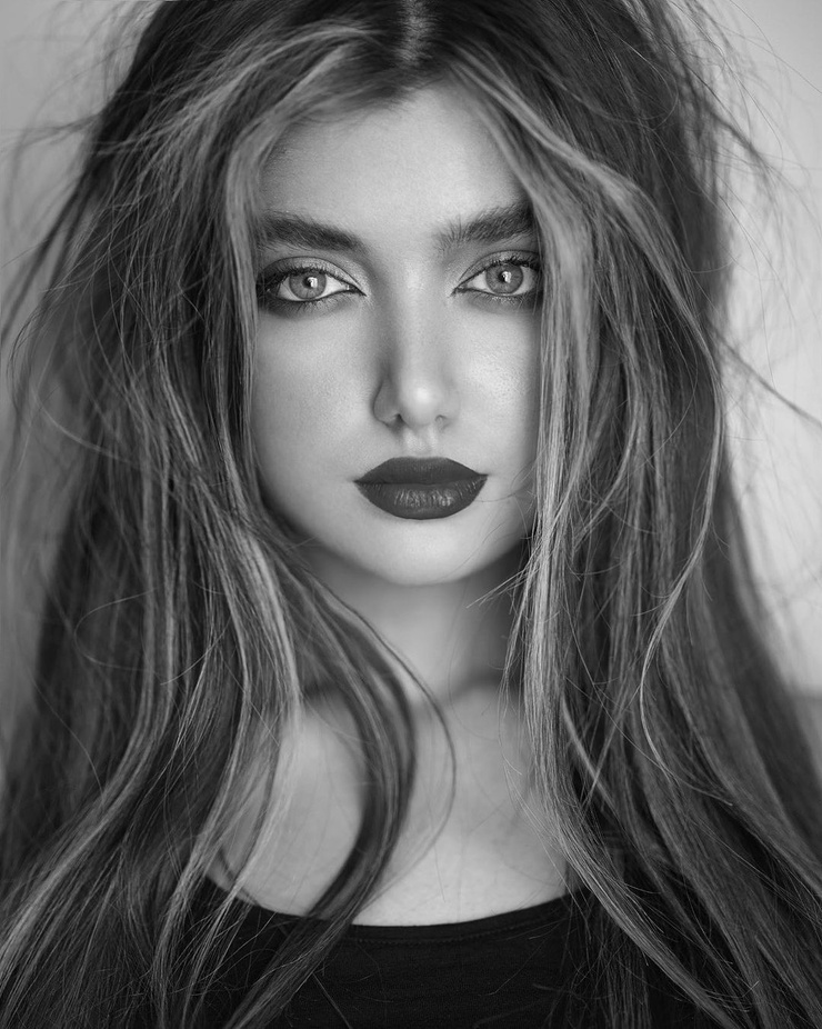 Picture of Negin Haghdost