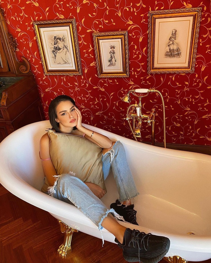 Xhesika Gjinaj image