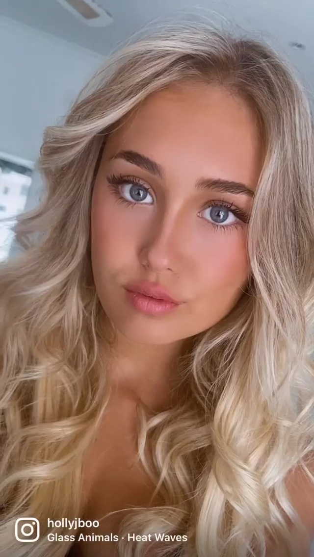 Picture of Holly Boothby