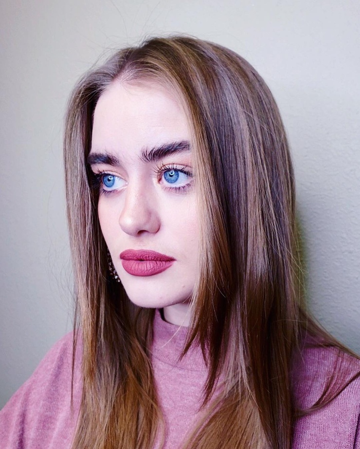 Picture of Alli Hart