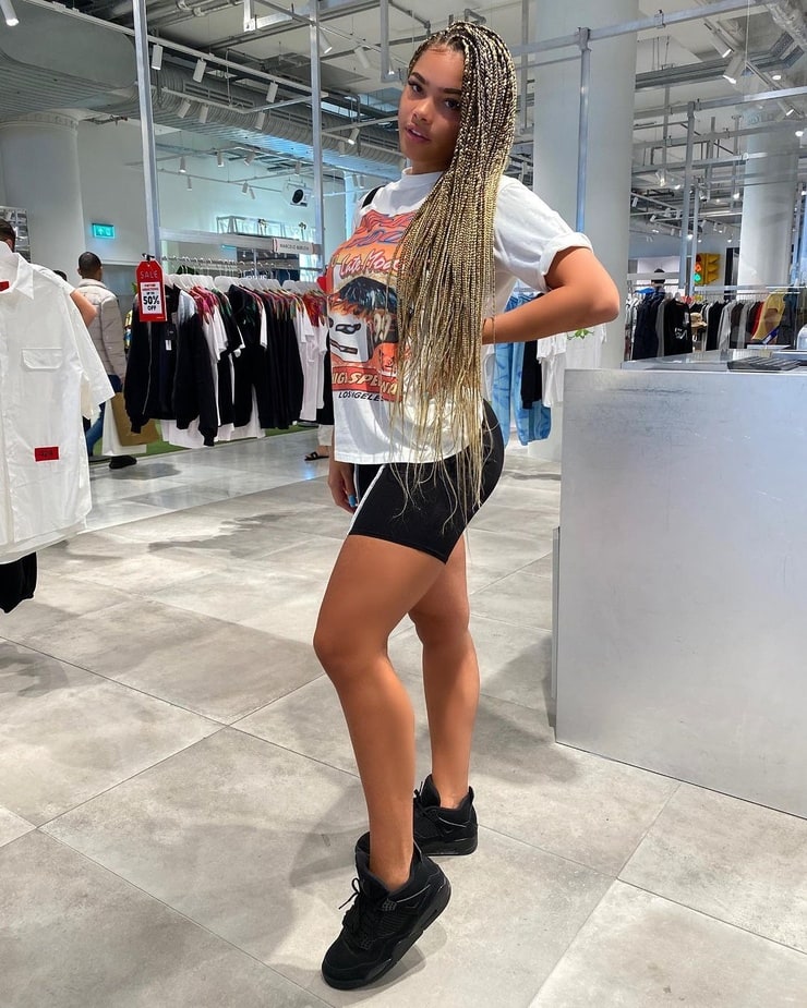 Picture of Laura Simpson