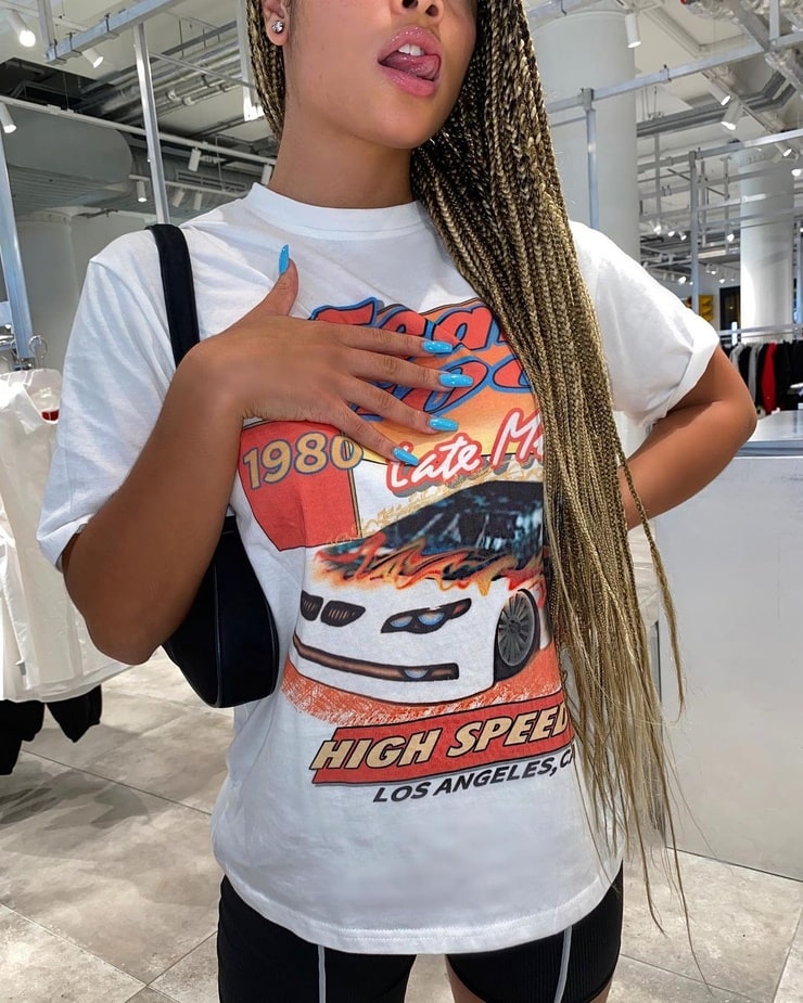 Picture of Laura Simpson