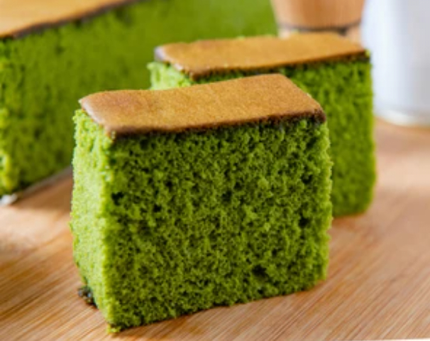 Matcha flavour castella cake