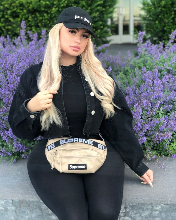 Picture of Maya van de wiel