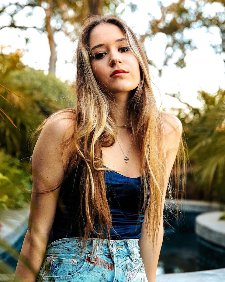 Picture of Riley Lewis