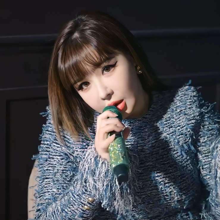 Picture of Lee Park Bom